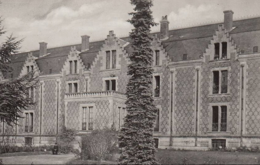 Services | La Grande Borne